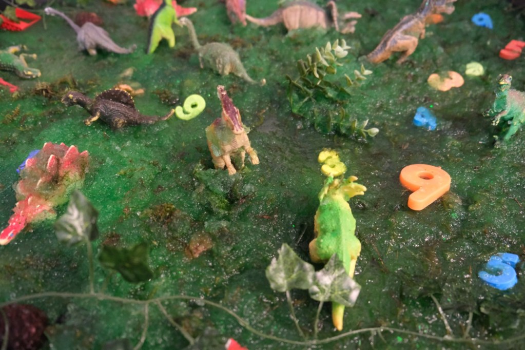 What is Transient Art & Loose Parts Play in Early Years? | Devon Nurseries